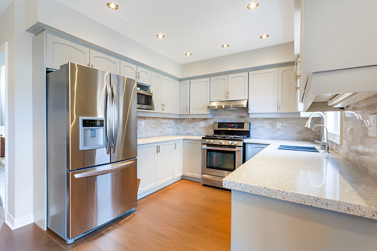 Say Goodbye to Fridge Freezing: Tips for Commercial Refrigerators